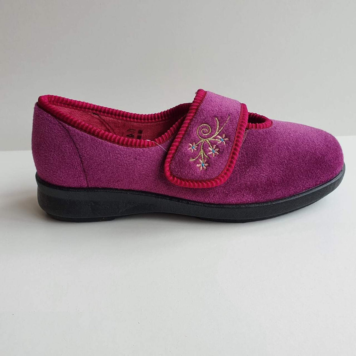 Welcome to Jon's Pop up Shoe Shop – Jon's Shoe Shop